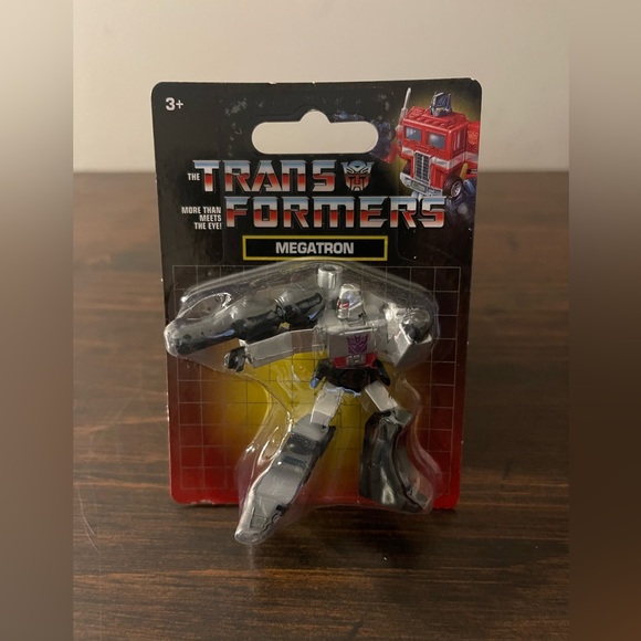 Hasbro | Toys | Hasbro Transformers Megatron 25 Inch Mini Figure New On ...